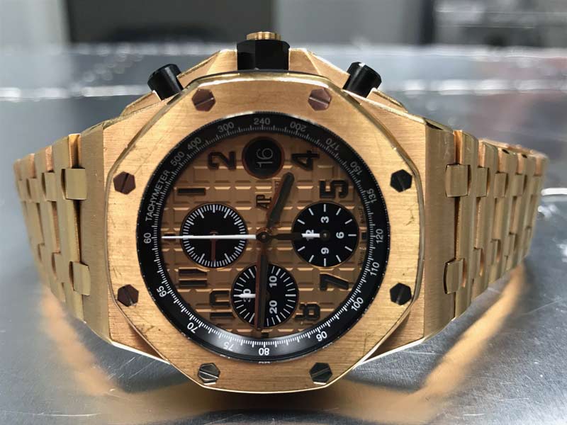 AP Brick Watch Review | All Gold Audemars Piguet Offshore